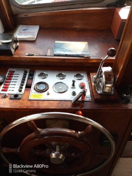 Obiteljski brod / čamac / čamac / kabina za brodove od čelika u Trogir