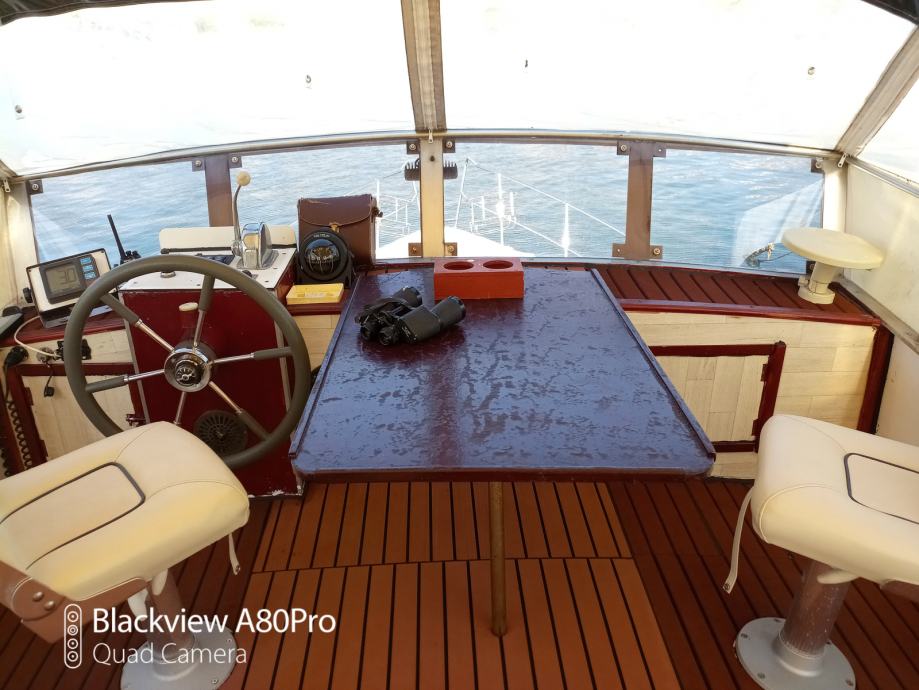 Obiteljski brod / čamac / čamac / kabina za brodove od čelika u Trogir