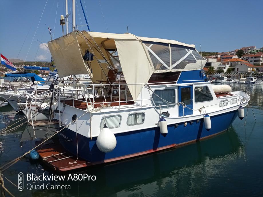 Obiteljski brod / čamac / čamac / kabina za brodove od čelika u Trogir