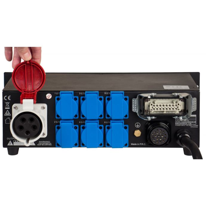 BRITEQ PD-32SH/GERMAN 3-phase power distributor