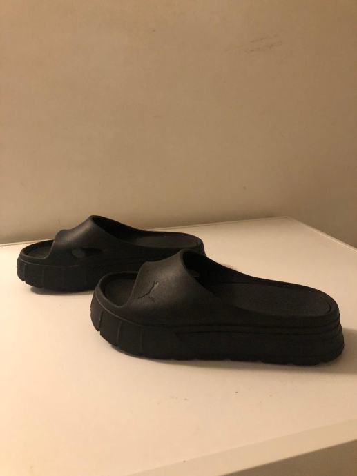 PUMA mayze stack injex slides black