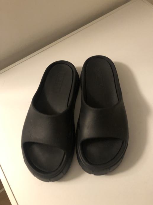 PUMA mayze stack injex slides black