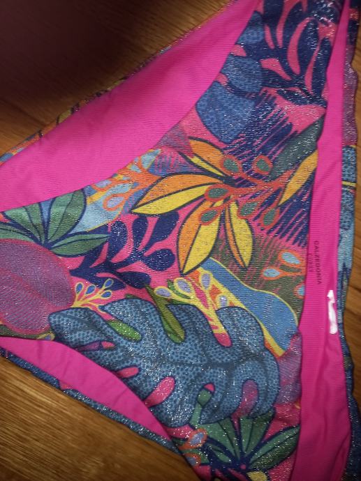 Calzedonia cobey kupaci