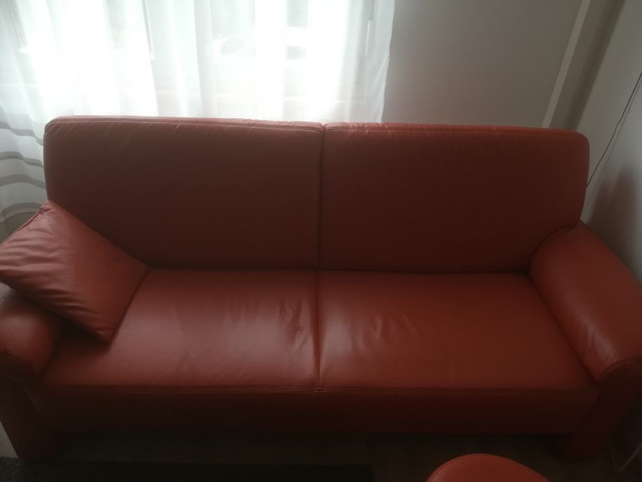 komplet trosjed,dvosjed s tabureom