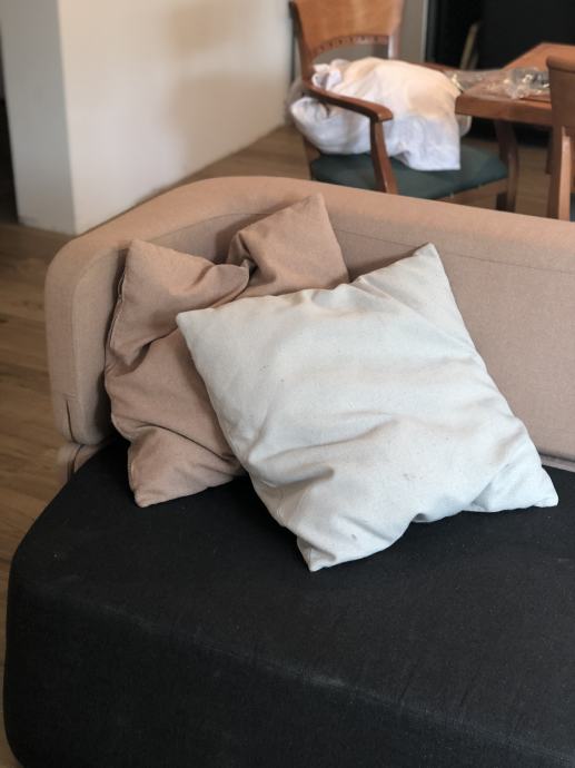 Revolve sofa Quadra ( Prostoria )