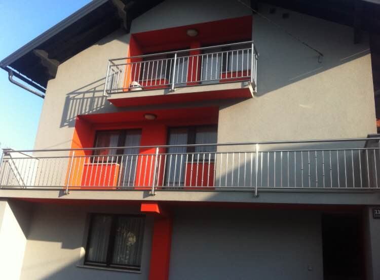 **INOX OGRADE TOPOL!!!! ••DUŽNI METAR 200