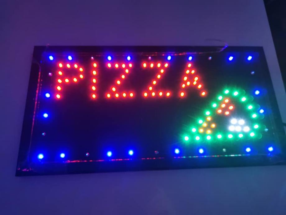 AAA+ LED DISPLAY SCREEN PIZZA REKLAMNI LED PANO