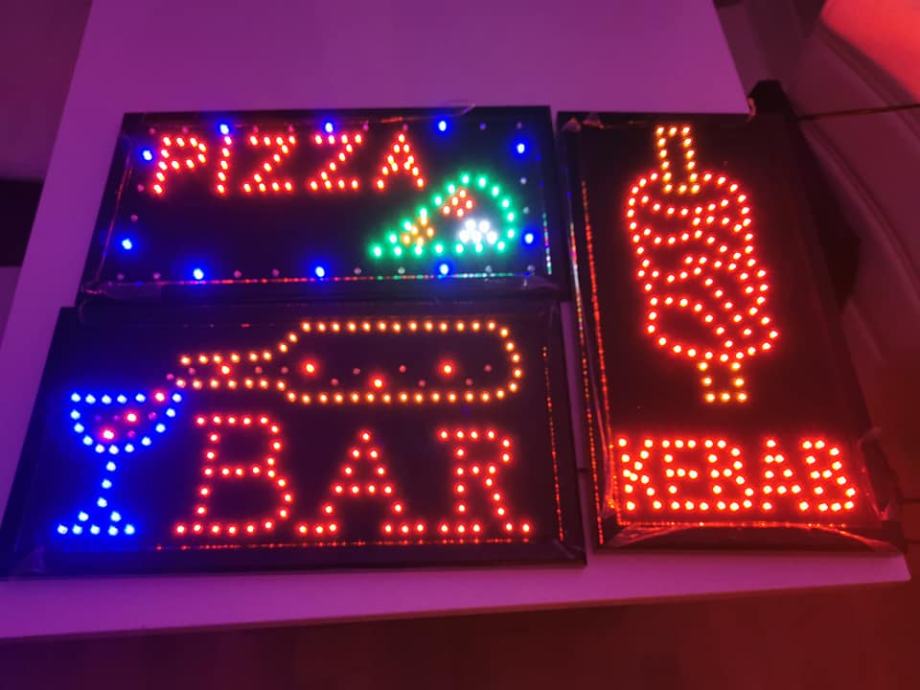 AAA+ LED DISPLAY SCREEN PIZZA REKLAMNI LED PANO