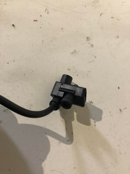 0281002477 - SENZOR POLOŽAJA RADILICE BMW 1 3 5 7 X5 X6