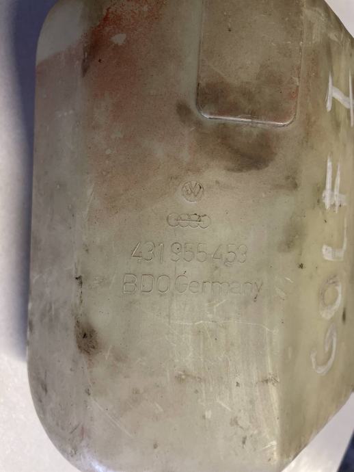 431955453 - SPREMNIK VJETROBRANSKOG STAKLA VW VOLKSWAGEN GOLF MK1