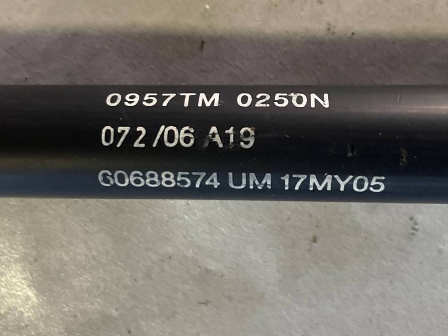 60688574 - PLINSKA OPRUGA VRATA PRTLJAŽNIKA LIJEVA ALFA ROMEO 159