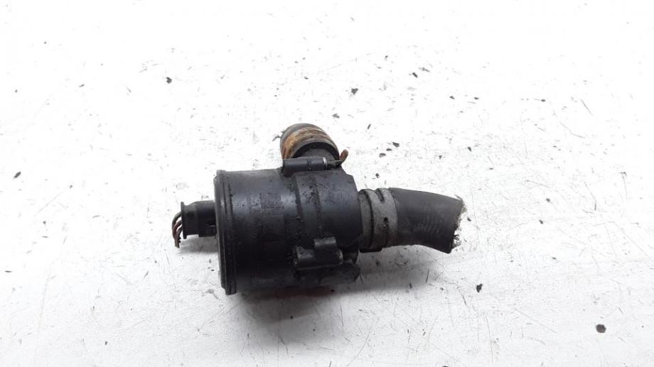 CIRKULACIONA PUMPA 5G0965561 Volkswagen GOLF VII 2012-