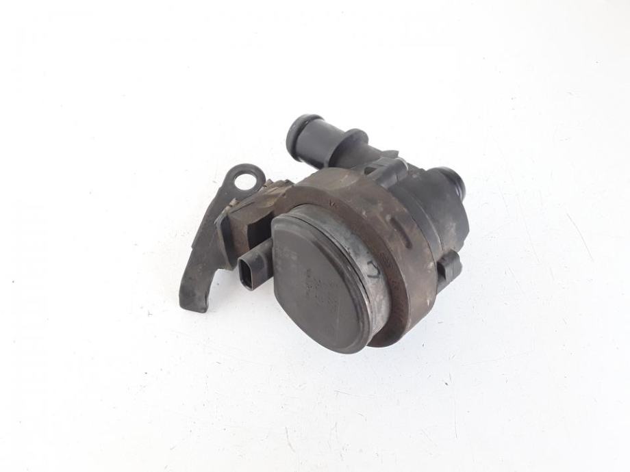 CIRKULACIONA PUMPA 5G0965567 0392023209 Volkswagen GOLF VII 2012-