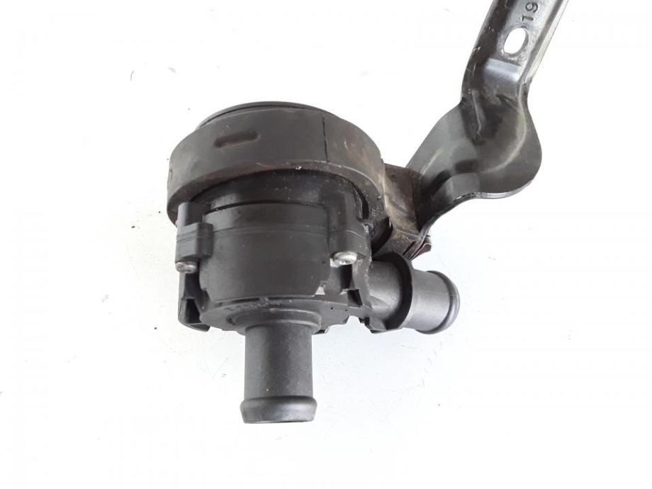 CIRKULACIONA PUMPA 5G0965567 0392023209 Volkswagen GOLF VII 2012-