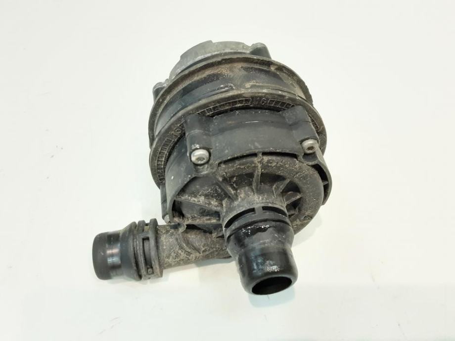 CIRKULACIONA PUMPA A0005002686 MERCEDES E CLASS (W213) 2016-
