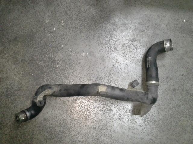 CRIJEVO INTERKULERA 3C0145840H 3C0145828C 3C0145832M Volkswagen PASSAT