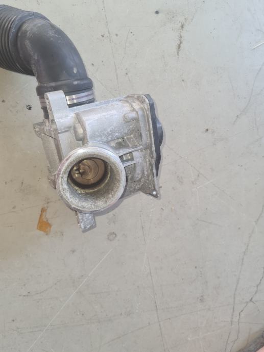 Klapna gasa 55260127. 1.6 m-jet. Alfa romeo. Fiat. Jeep renegade...