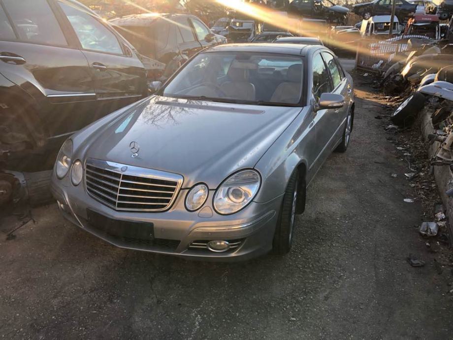 Mercedes E-klasa W211 320 CDI DIJELOVI