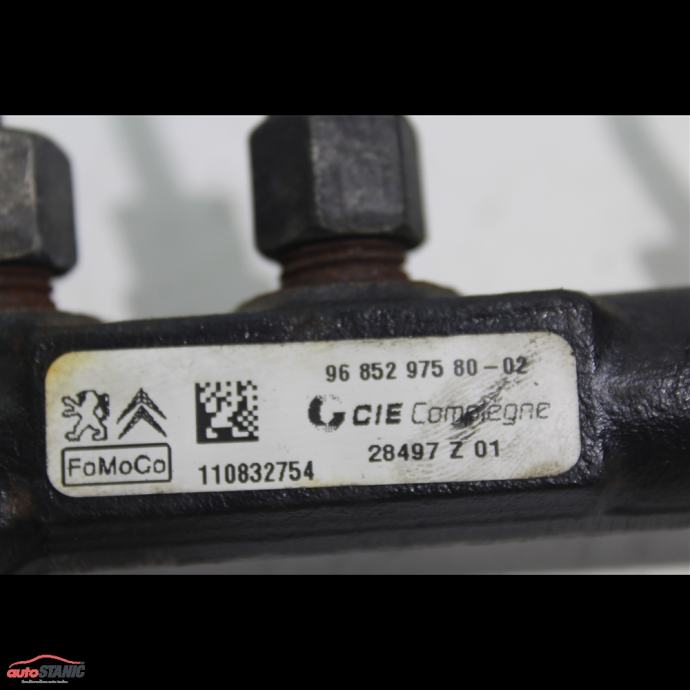 RAZVODNA CIJEV ZA GORIVO (RAIL RAMPA) SA SENZOROM PRITISKA