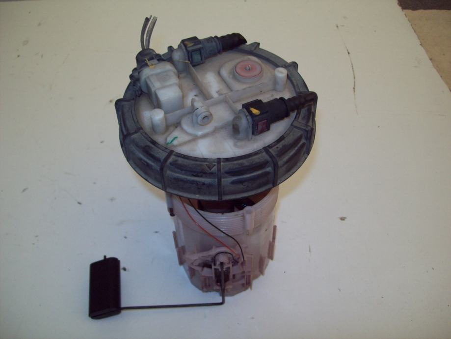 Renault Trafic [01-] 1.9 dci Pumpa sa plovkom 8200084183