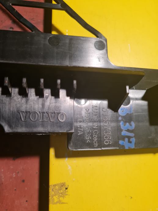 VOLVO XC60 NOSAČ / OKVIR HLADNJAKA KLIME, 31657366