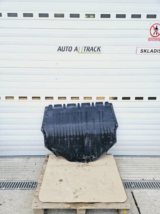 Vw Polo 6r 1.6 tdi obloga zaštita ispod motora 6Q0825237AB