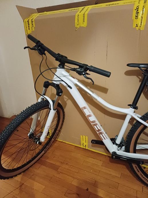 BICIKL CUBE ACCESS WS EXC LIGHTGREYNROSE 2023 16