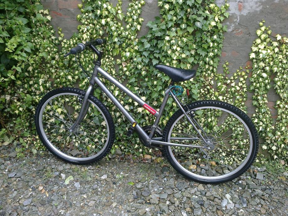 povoljno prodajem polovni bicikl