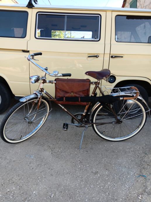 Retro bicikla iz 1960 ih godina. Nova.