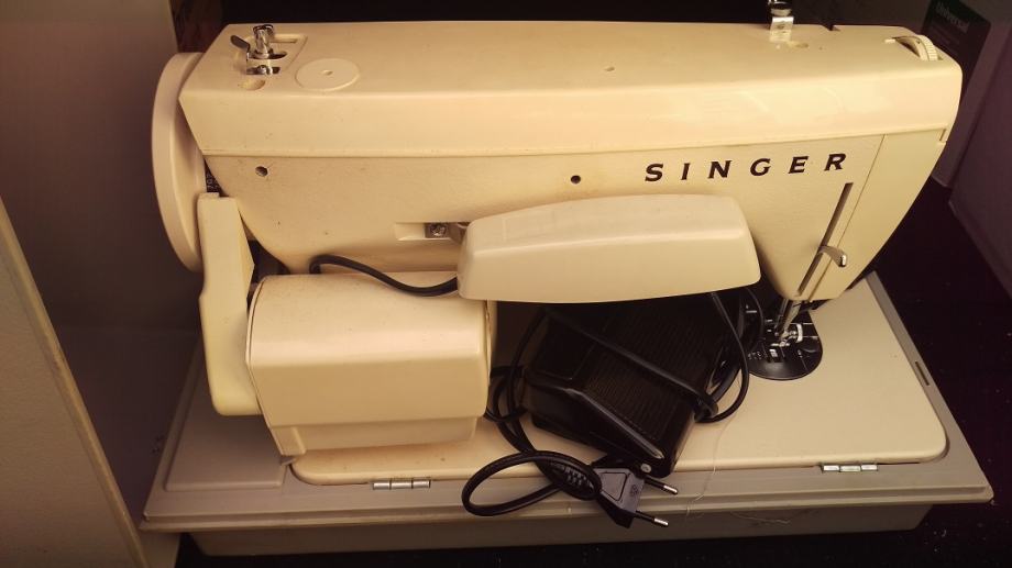 Šivaća mašina Singer 3105