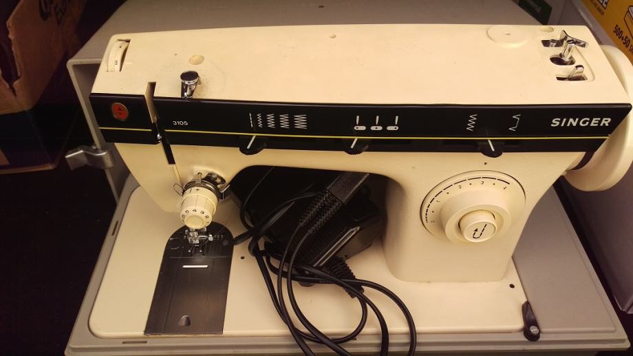 Šivaća mašina Singer 3105