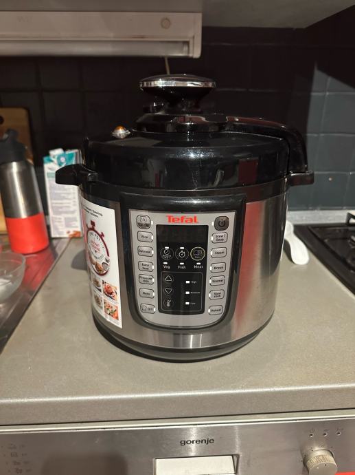 Tefal One pot - elektricni lonac
