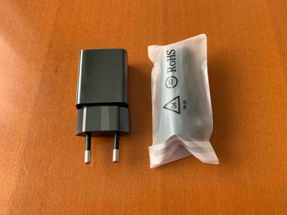 A1 Alpha 20 mobitel + bežične slušalice