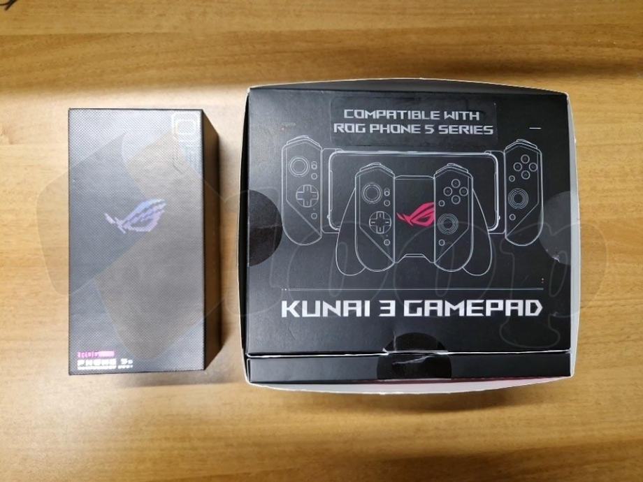 ASUS ROG 5S (5G) + Kunai 3 Gamepad