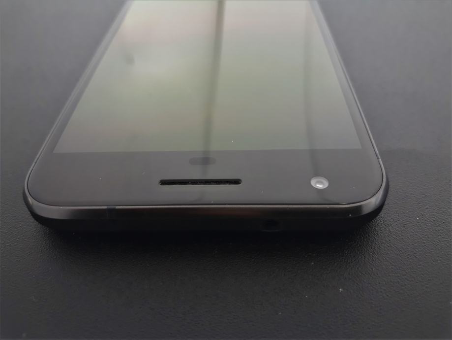 GOOGLE PIXEL 32 GB, KAO NOV ***DO 12 RATA**** , POVOLJNO, R1!