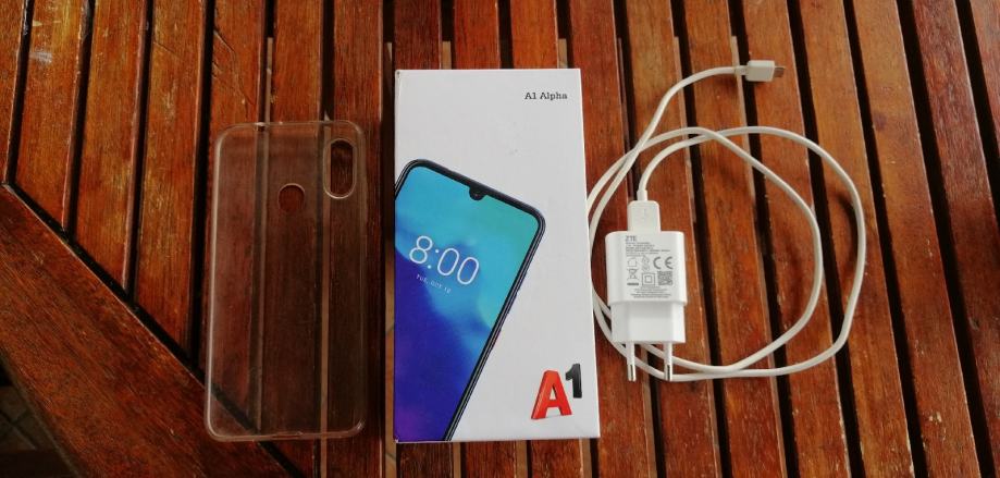 Mobitel A1 Alpha, proizvođač ZTE, kao nov!