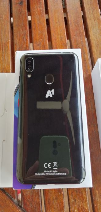Mobitel A1 Alpha, proizvođač ZTE, kao nov!