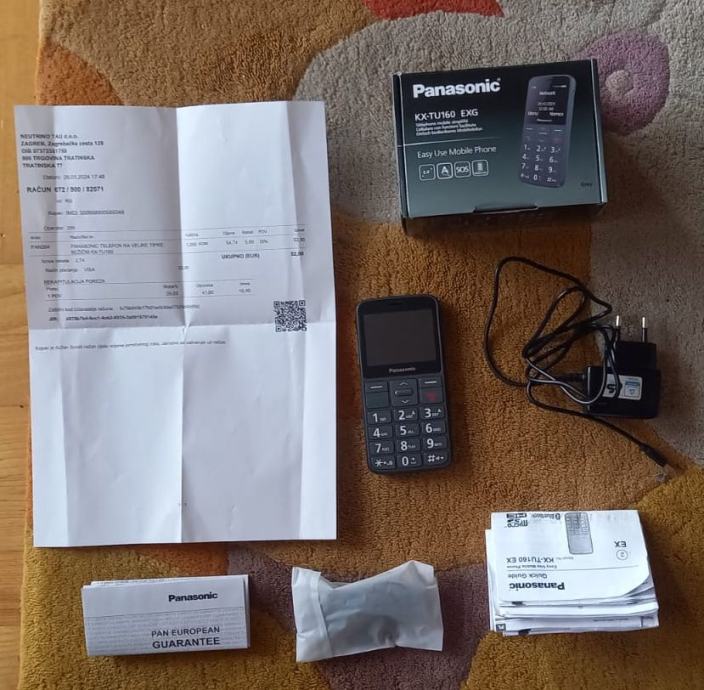 Panasonic mobitel KX-TU160 za starije osobe