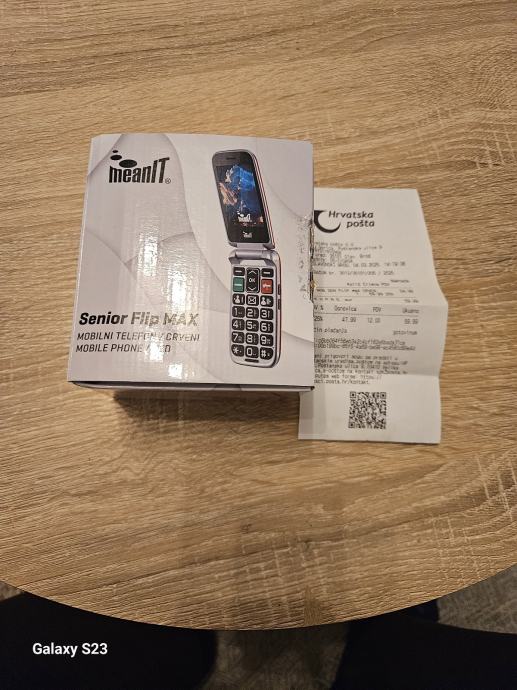 Prodajem Meanit mobitel NOVO