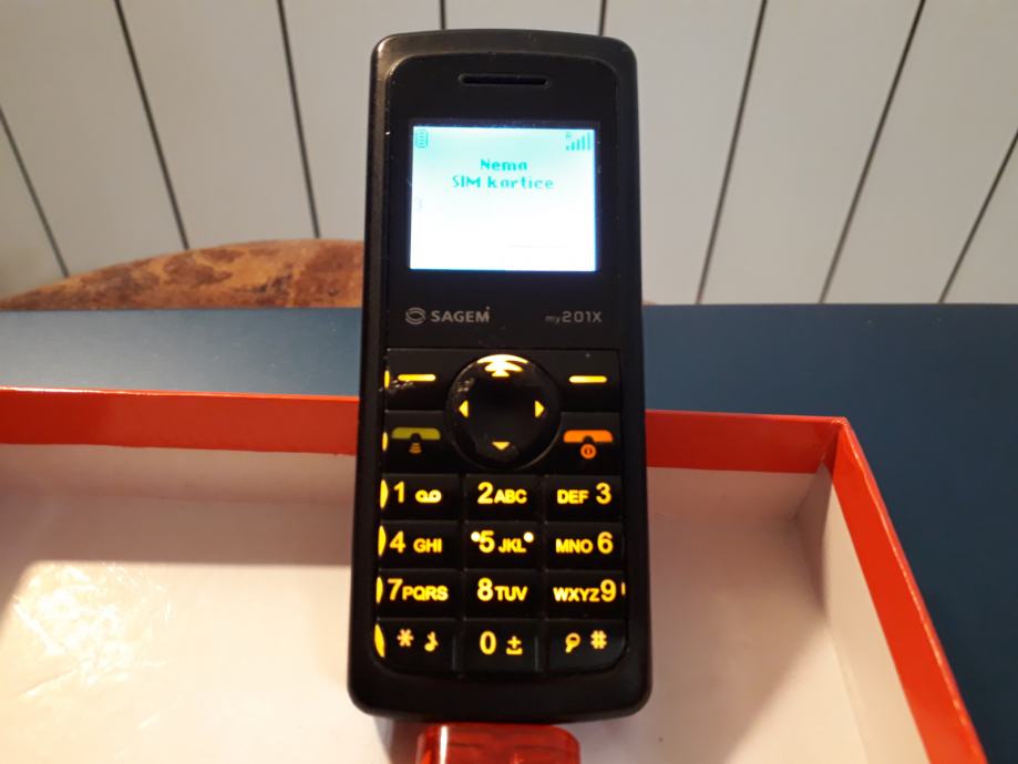 SAGEM my-201x Mobitel odlično stanje na T-Mobile mrežu,jednostavan!!!!