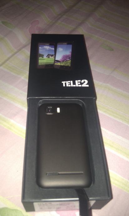 Tele2fon v1 black+Tele2 Start paket! moguća zamjena za SonyXperia Miro