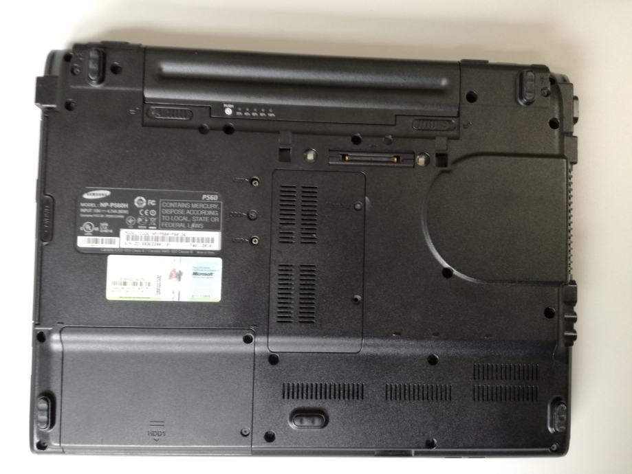 Laptop Samsung P560 - Core 2 Duo @ 2,2 GHz, 2GB RAM, GeForce 9600M GS