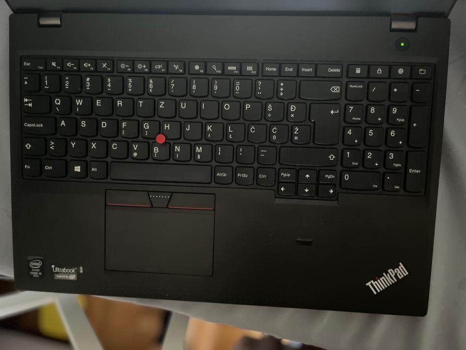 Lenovo ThinkPad T550 + instalirani original Windows 10 PRO