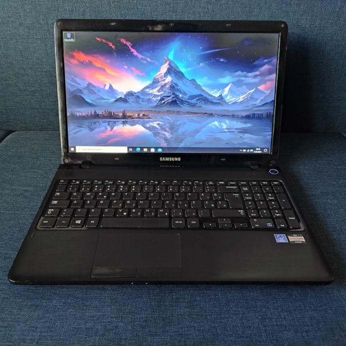 Samsung 355E 15.6 - Windows 10/Office + torba