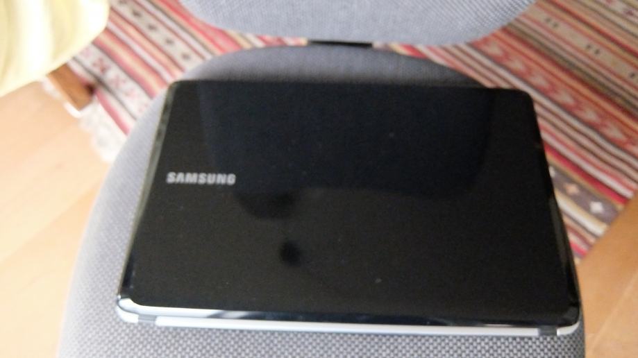 SAMSUNG RV 510, 500 GB HDD, 3 GB RAM, WINDOWS 10