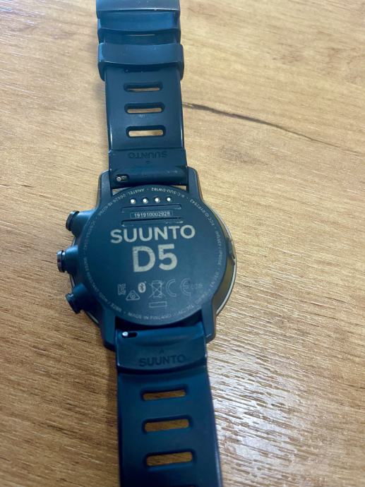Suunto D5