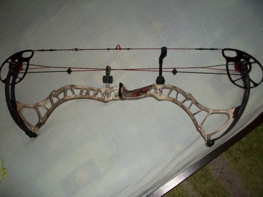 luk compound BOWTECH INSANITY CPX 60-70# nov