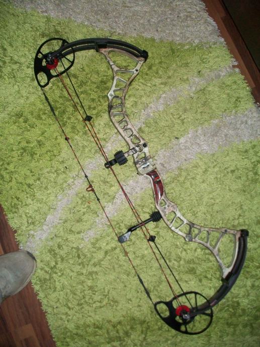luk compound BOWTECH INSANITY CPX 60-70# nov