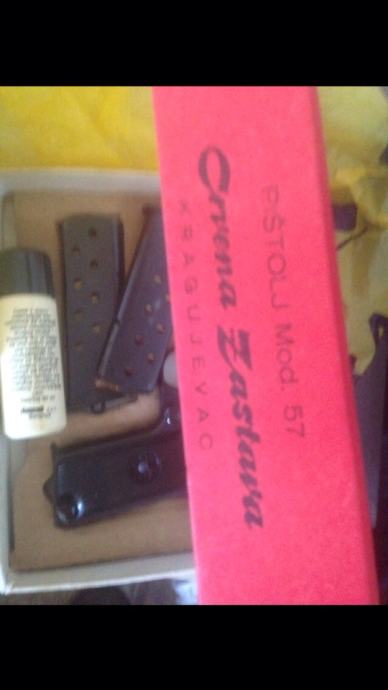 Pištolj Crvena Zastava M-57 - TETEJAC