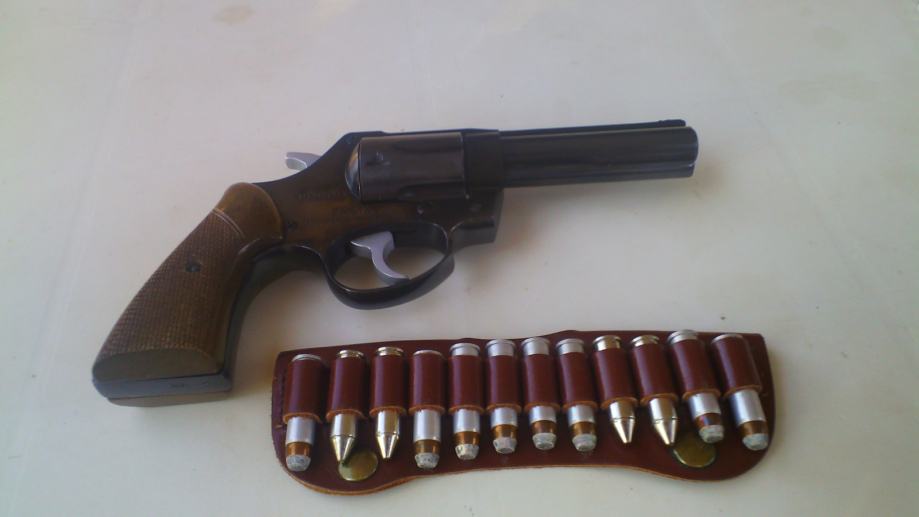 Revolver CZ 357